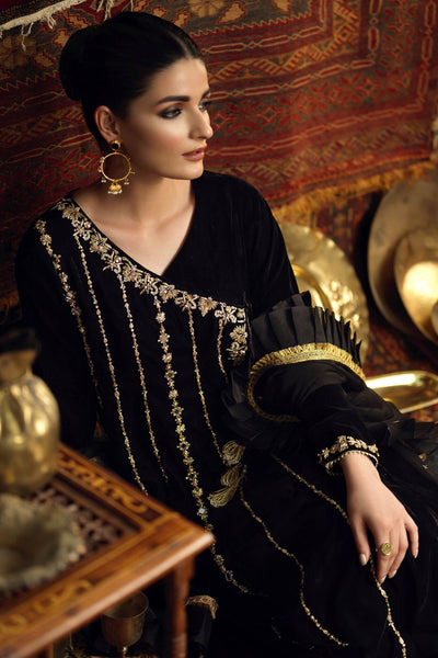 Naghma (Three Piece) – Zaaviay